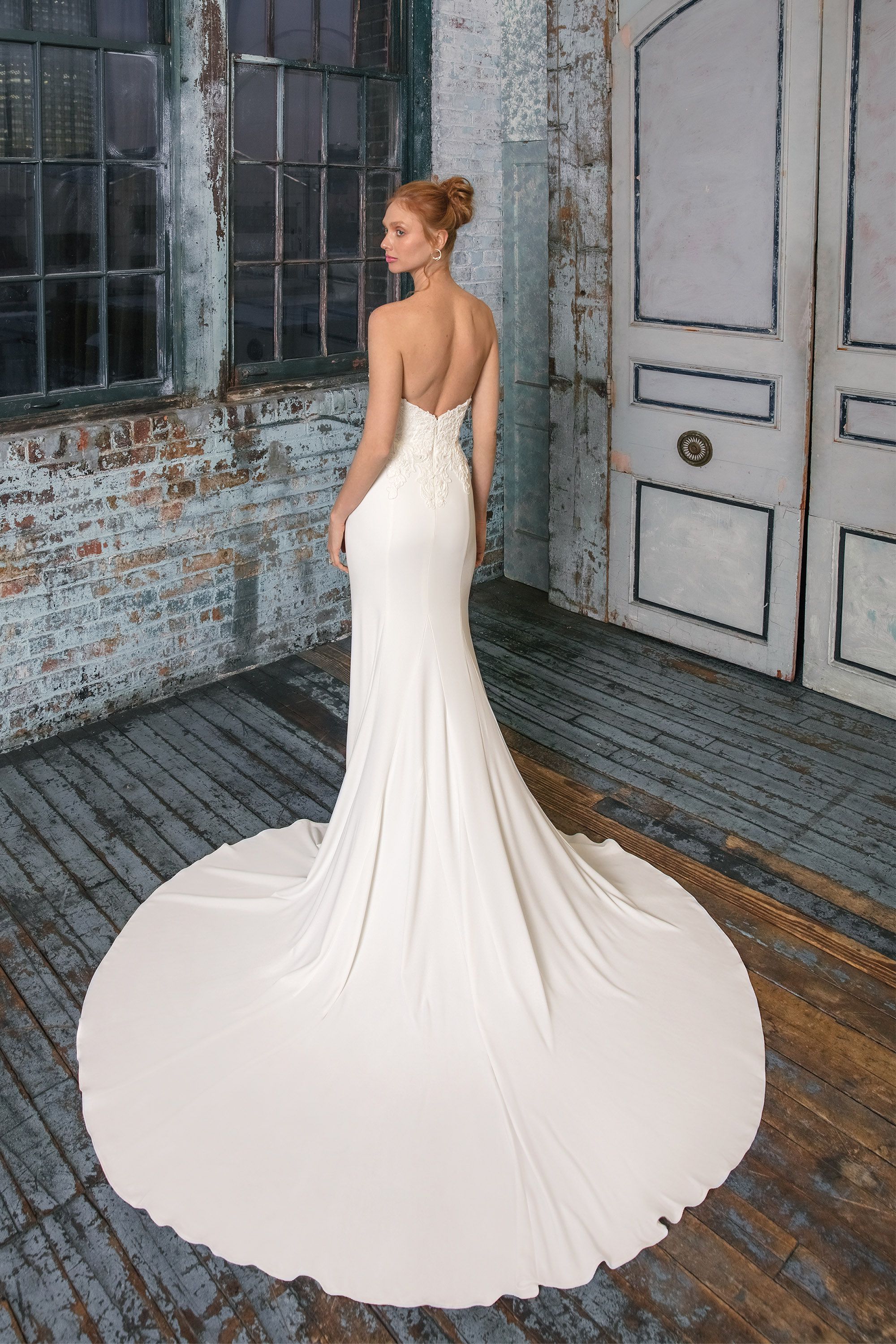 99019: Crepe Fit and Flare Gown with Chiffon Cape | Justin Alexander ...